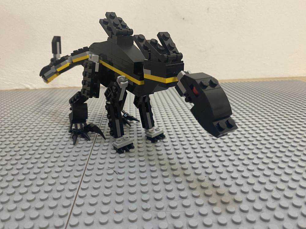 LEGO MOC Indoraptor 1:20 by SuperHeroBrick | Rebrickable - Build with LEGO