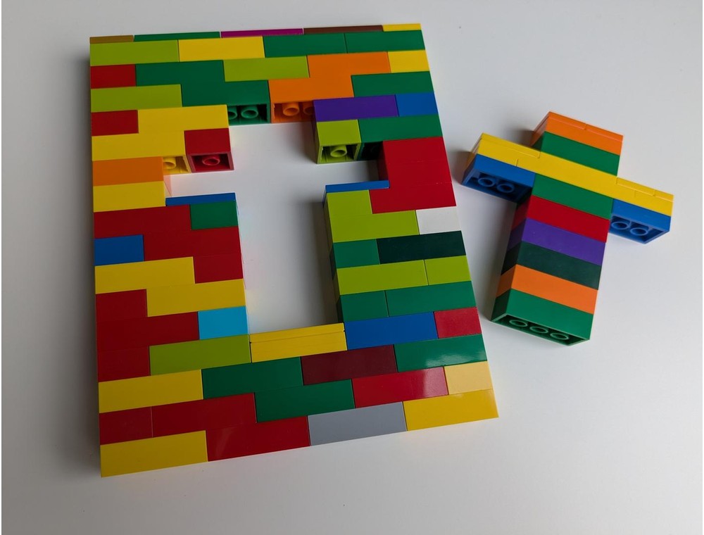 LEGO MOC Easter Cross by JakeS | Rebrickable - Build with LEGO