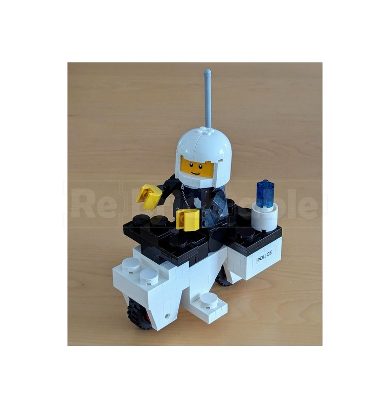 LEGO MOC Police Motorcycle from Set 381 in 3 to 1 Scale by williweb ...