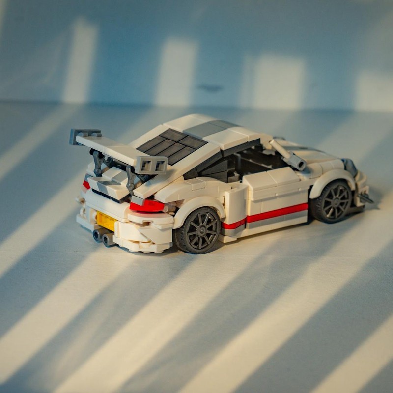 LEGO MOC Porsche 997 GT3 RS 4.0 by koenkunbricks | Rebrickable - Build ...