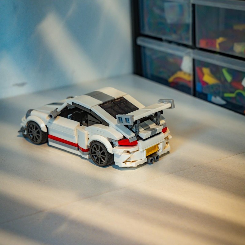 LEGO MOC Porsche 997 GT3 RS 4.0 by koenkunbricks | Rebrickable - Build ...