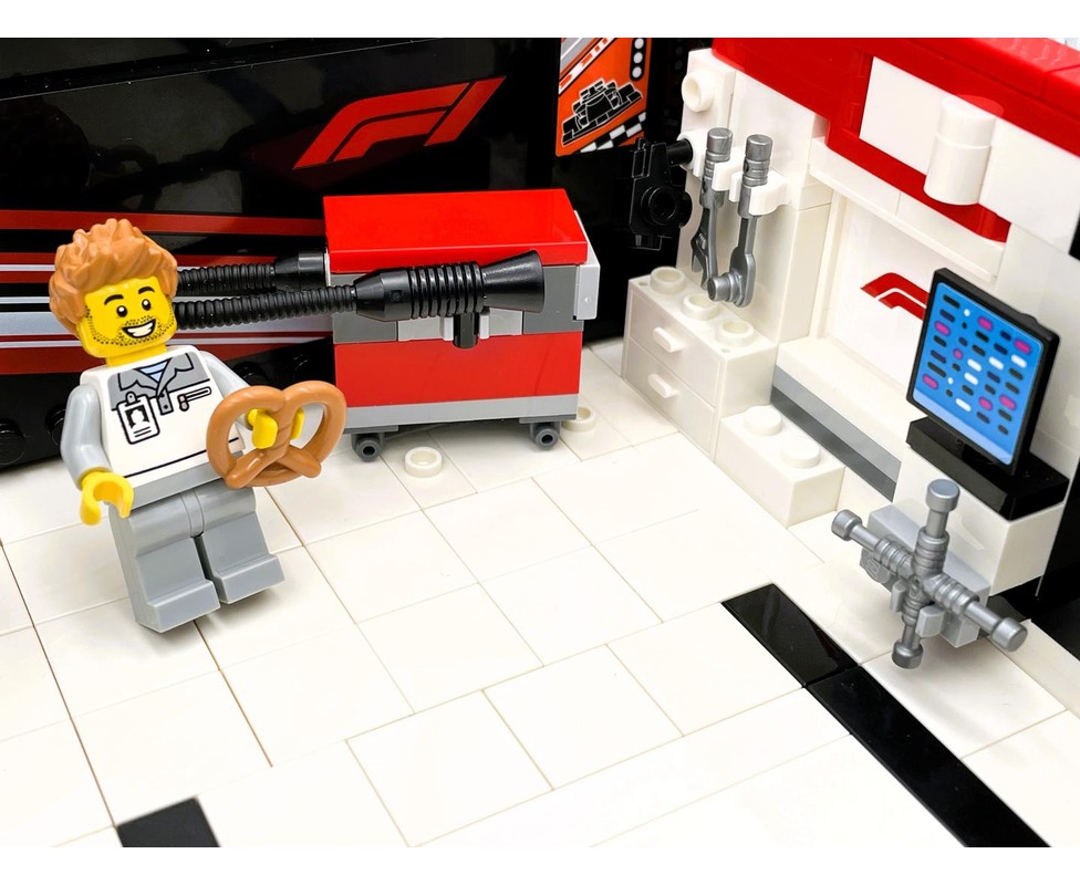 LEGO MOC-219522 F1 Formula 1 Garage & Pit Speed Champions Scale ...