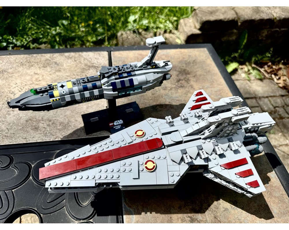 LEGO MOC MIDI Scale Venator V2 by DigitalSock | Rebrickable - Build ...