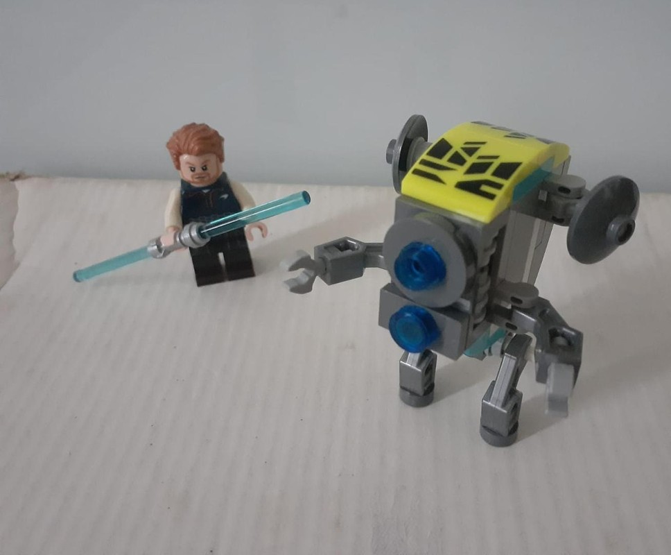 LEGO MOC Haxion Brood Bounty Droid by PRbrickbuilder | Rebrickable ...