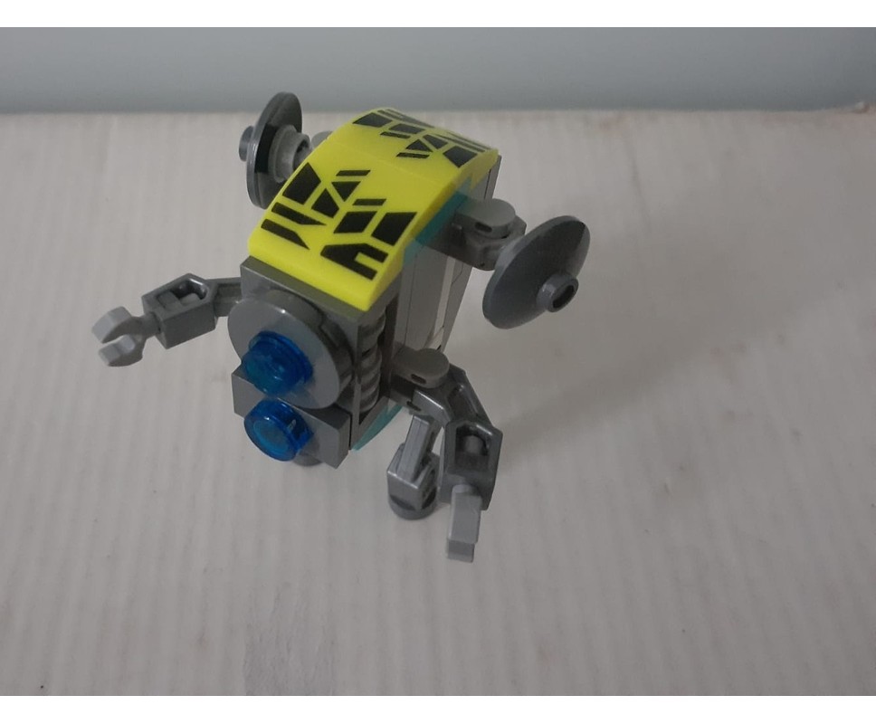 LEGO MOC Haxion Brood Bounty Droid by PRbrickbuilder | Rebrickable ...