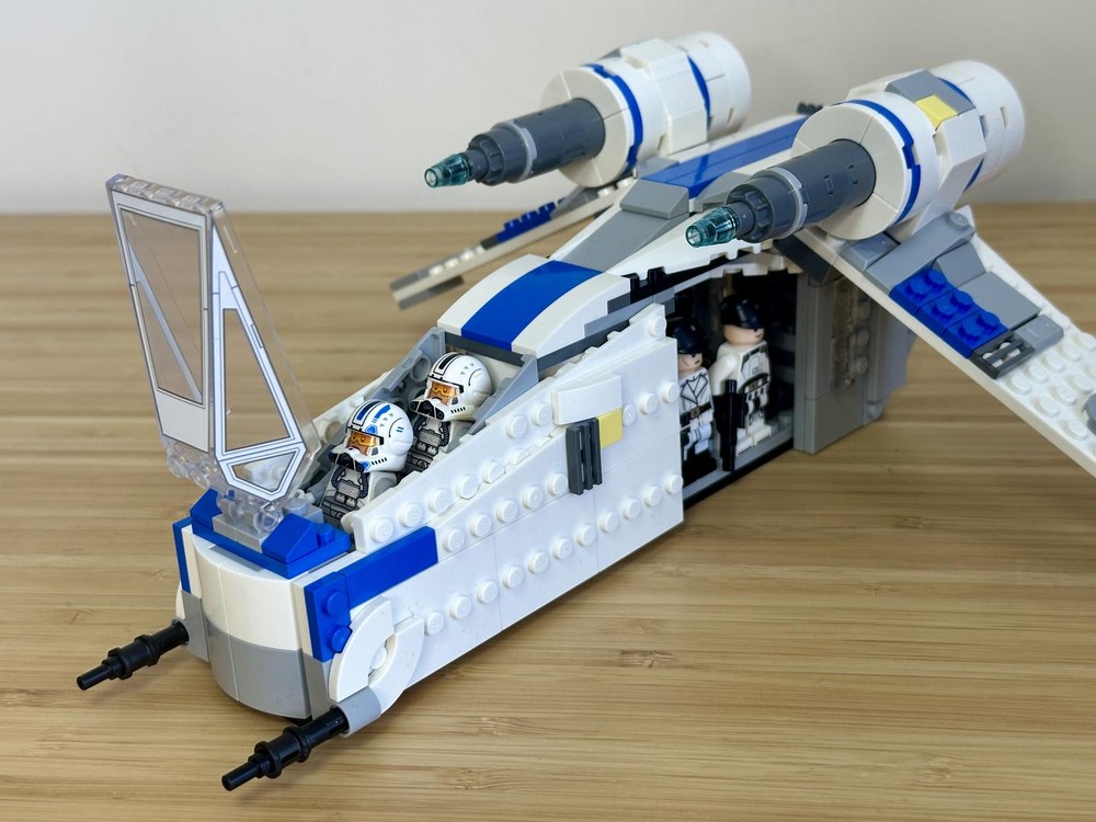 LEGO MOC Rebel LAAT/i Gunship - Alternate Build Of 75399 Rebel U Wing ...