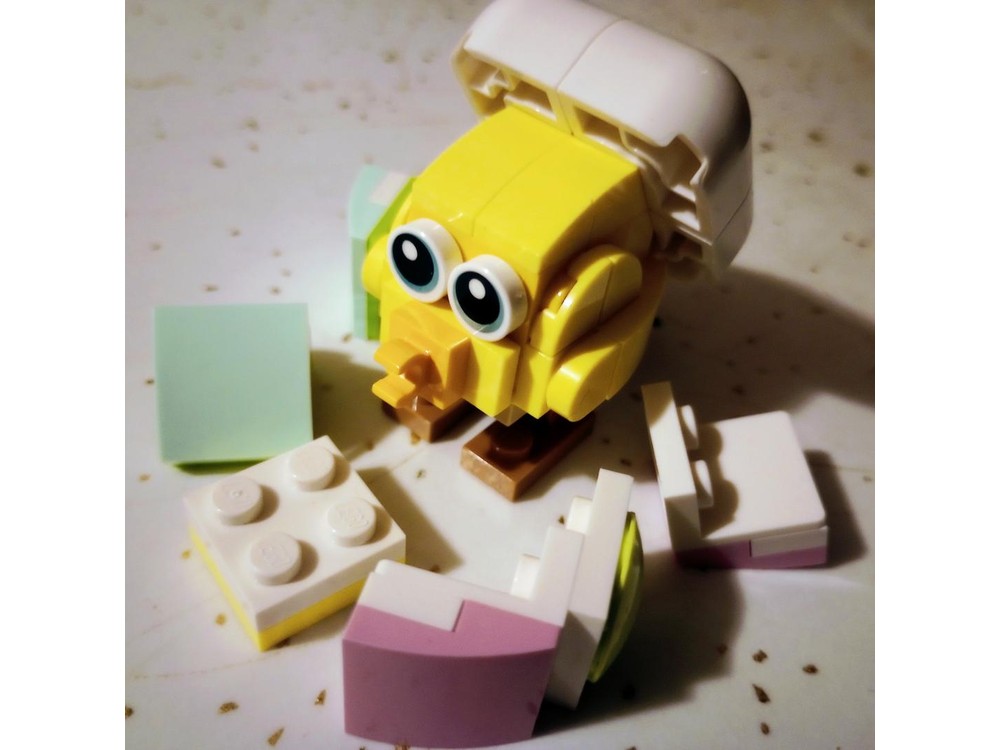 LEGO MOC Tiny Chick by Jeruvian | Rebrickable - Build with LEGO