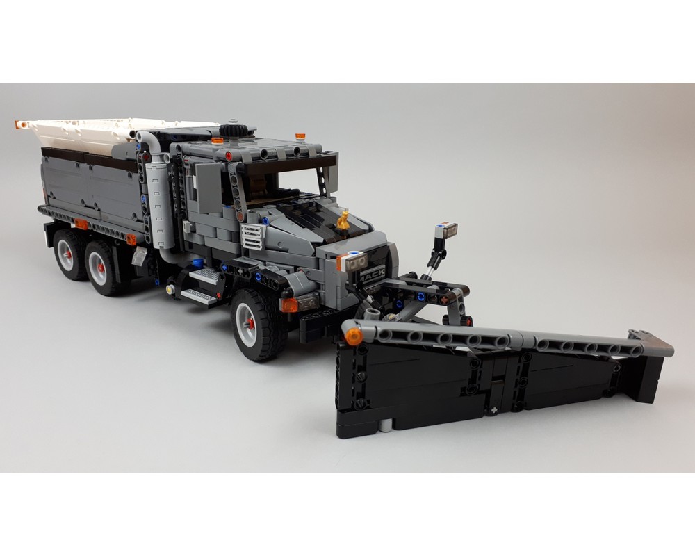 LEGO MOC 42078 alternate - Mack Granite Snow Plow by M_longer | Rebrickable - Build with LEGO