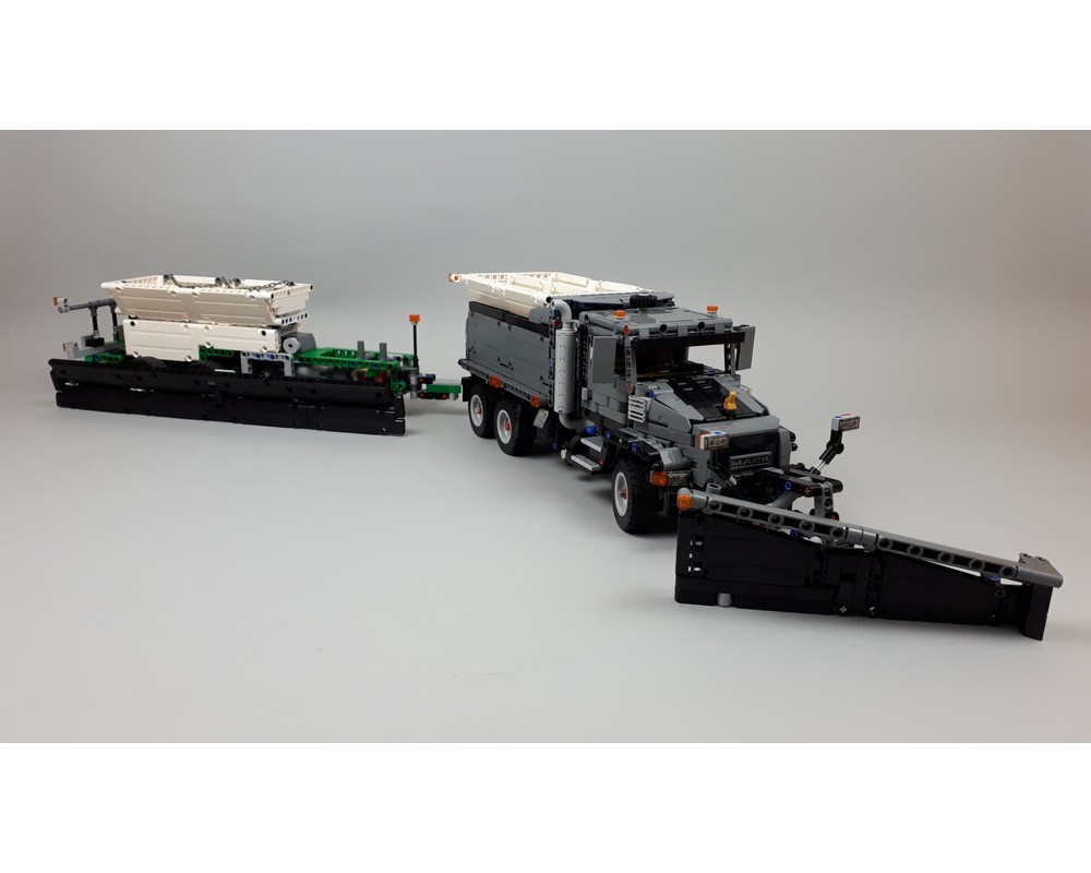 LEGO MOC 42078 alternate - Mack Granite Snow Plow by M_longer | Rebrickable - Build with LEGO