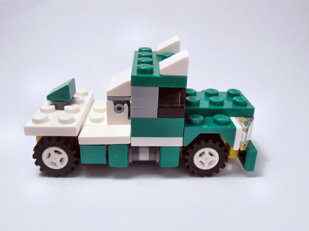 LEGO MOC 6910 Big Rig v2 by PeterSzabo | Rebrickable - Build with LEGO
