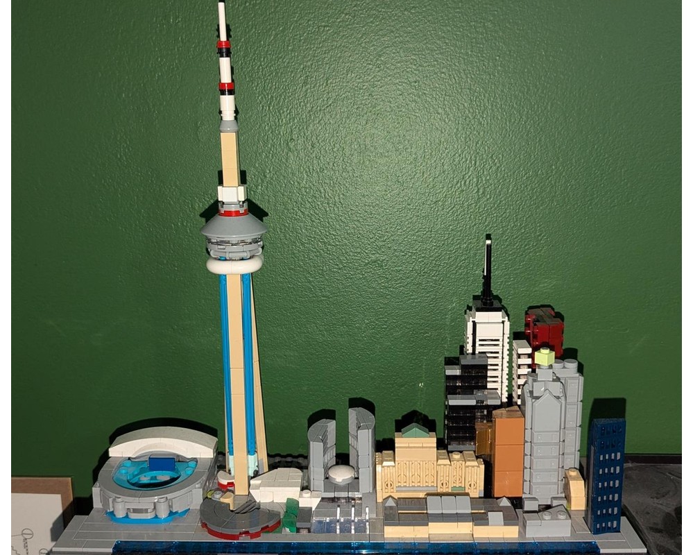 LEGO MOC-220320 City of Toronto Skyline by AtoningUnifex | Rebrickable ...
