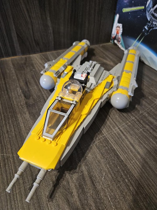 LEGO MOC Clone Wars Starfighter in Yellow by rvn0516 | Rebrickable ...
