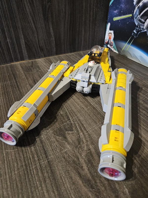 LEGO MOC Clone Wars Starfighter in Yellow by rvn0516 | Rebrickable ...