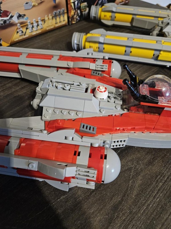 LEGO MOC Clone Wars Republic Bomber by rvn0516 | Rebrickable - Build ...