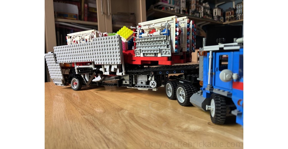 LEGO MOC Fairground Meteorite ride by Gdale | Rebrickable - Build with LEGO