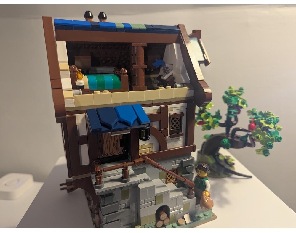 LEGO MOC Blacksmith scaled down by Vuzi | Rebrickable - Build with LEGO