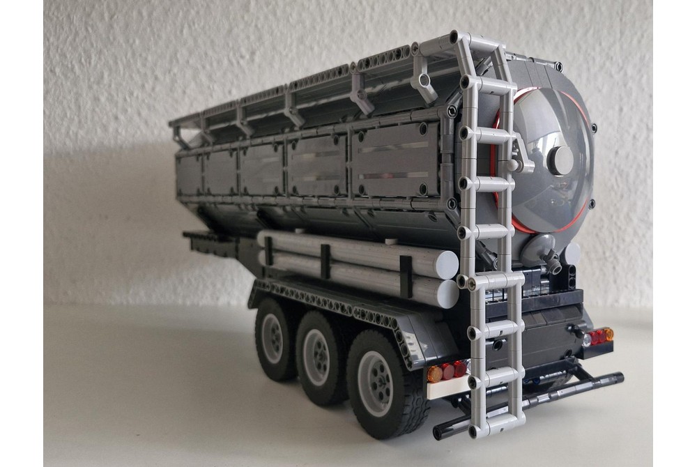 LEGO MOC Tipper Silo Trailer for Mercedes Benz Arocs (1:17,5) by ...