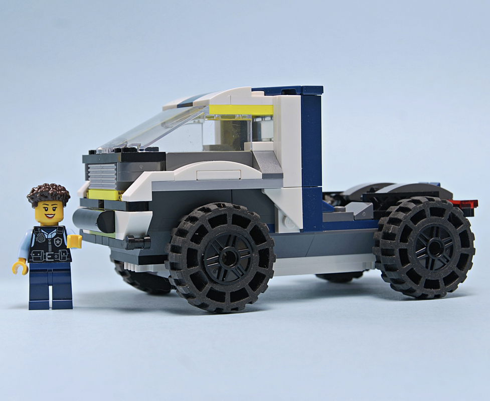LEGO MOC 60449 Chaser Truck by Keep On Bricking | Rebrickable - Build ...