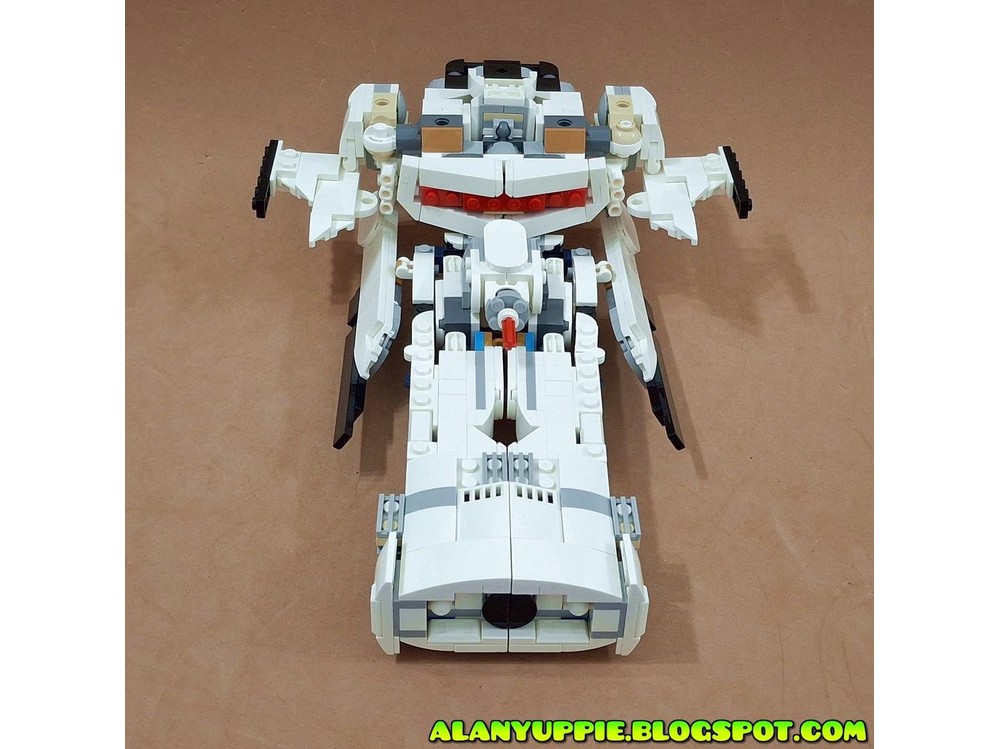 LEGO MOC Shockwave (Transformers One) using LEGO set 31152 by ...