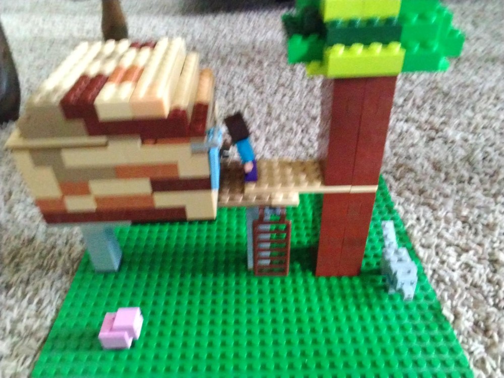 LEGO MOC Jungle treehouse by Builds with brick | Rebrickable - Build ...