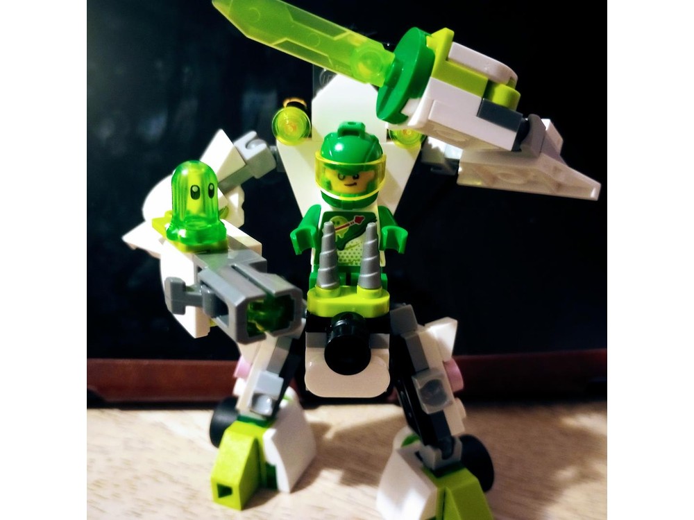 LEGO MOC Colony Defender Mech by Jeruvian | Rebrickable - Build with LEGO