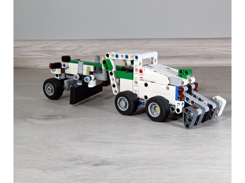 LEGO MOC 42167 Grader by XaeroZKota | Rebrickable - Build with LEGO