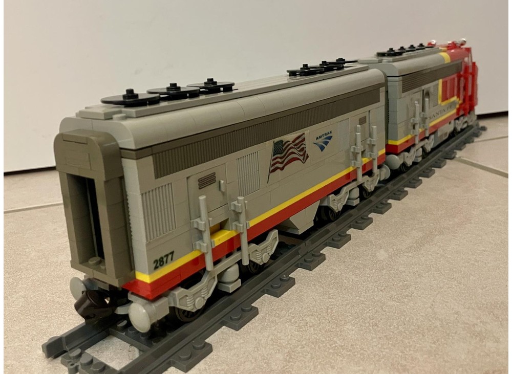 LEGO MOC 6w Santa Fe EMD B-Unit (un)motorized (28l) by TECHNICer83 | Rebrickable - Build with LEGO