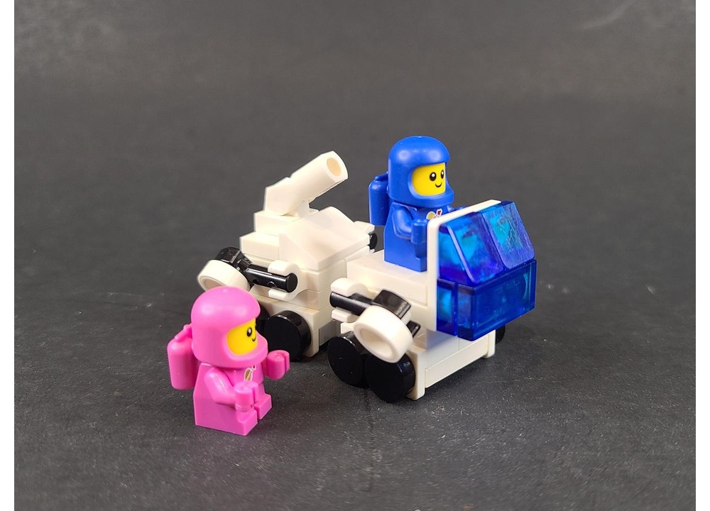 LEGO MOC Space Futuron 6925 - Microscale Interplanetary Rover by ...