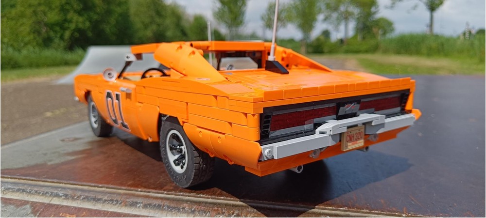 LEGO MOC OverCharger General Lee 4x Buwizz Motor by Mr.Platinum ...