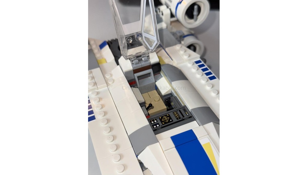 LEGO MOC Lego UWing Starfighter Set 75399 Sliding Doors, Larger Cabin ...