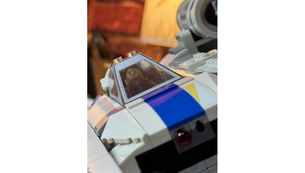 LEGO MOC Lego UWing Starfighter Set 75399 Sliding Doors, Larger Cabin ...