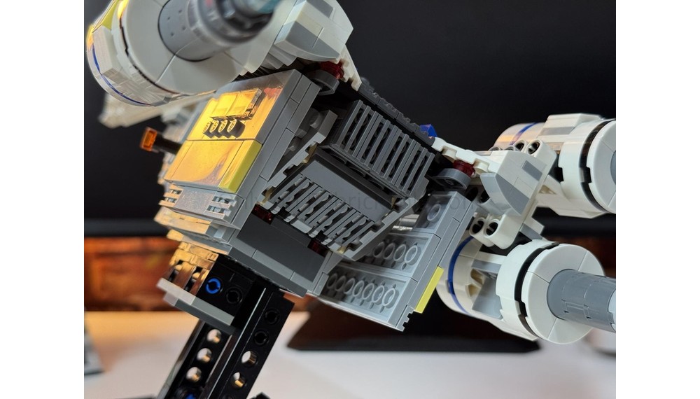 LEGO MOC Lego UWing Starfighter Set 75399 Sliding Doors, Larger Cabin ...