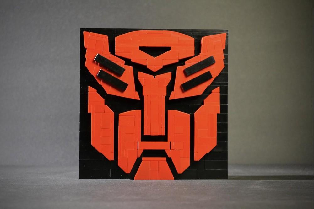 LEGO MOC-222105 Autobot Symbol - Transformers by Blaze.Mocs ...