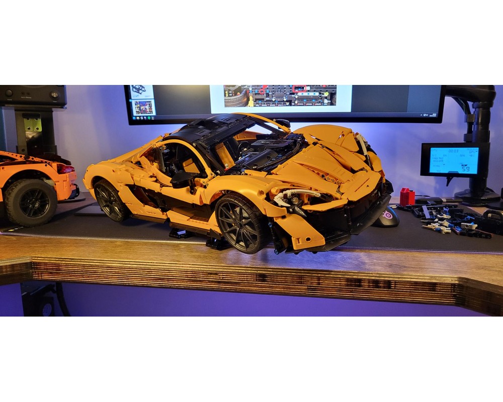 LEGO MOC Angled stand for McLaren P1 42172 by Daky124 | Rebrickable ...