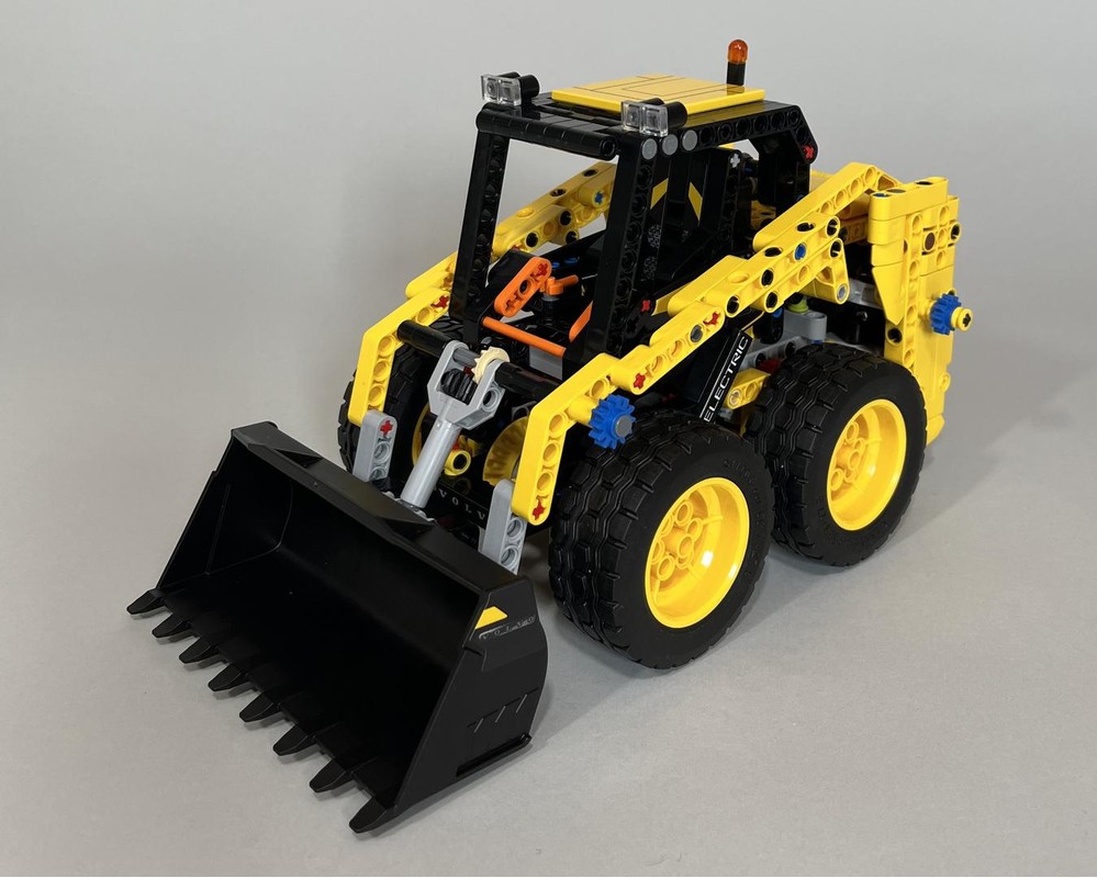 LEGO MOC-222439 Skid Steer Loader by east_brick_customs | Rebrickable ...