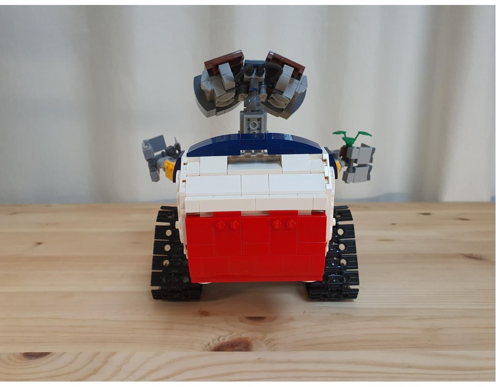 LEGO MOC Wall E's Red Cooler by OhMyCaptain | Rebrickable - Build with LEGO
