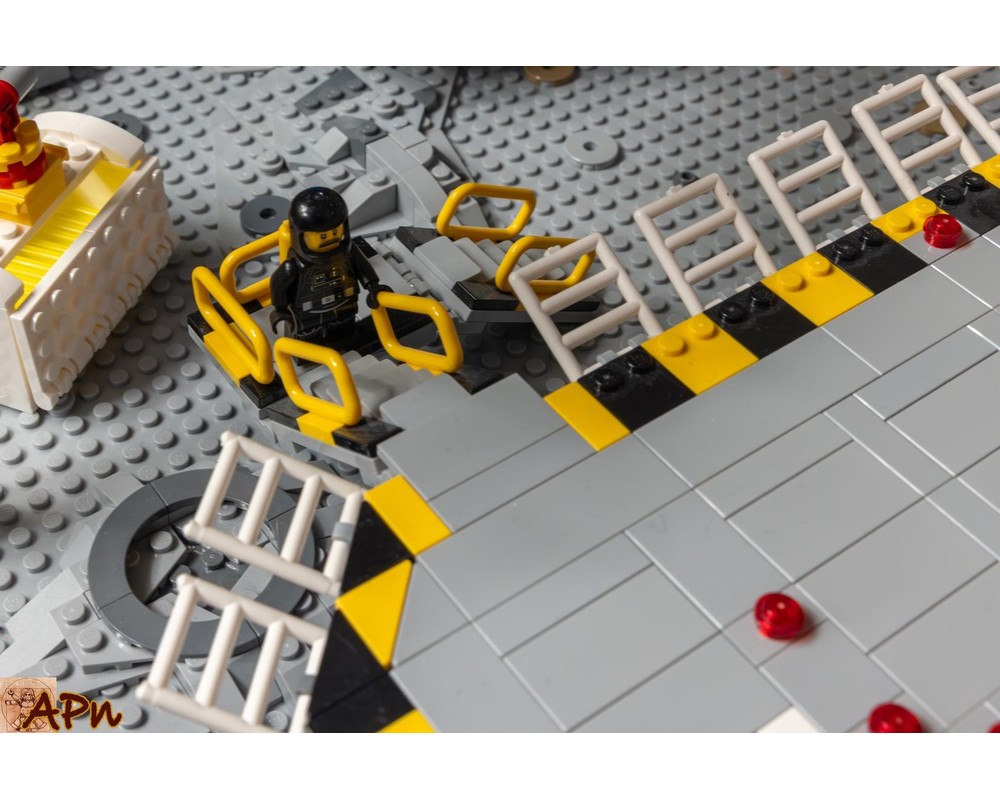 LEGO MOC Landing platform by APnForge | Rebrickable - Build with LEGO