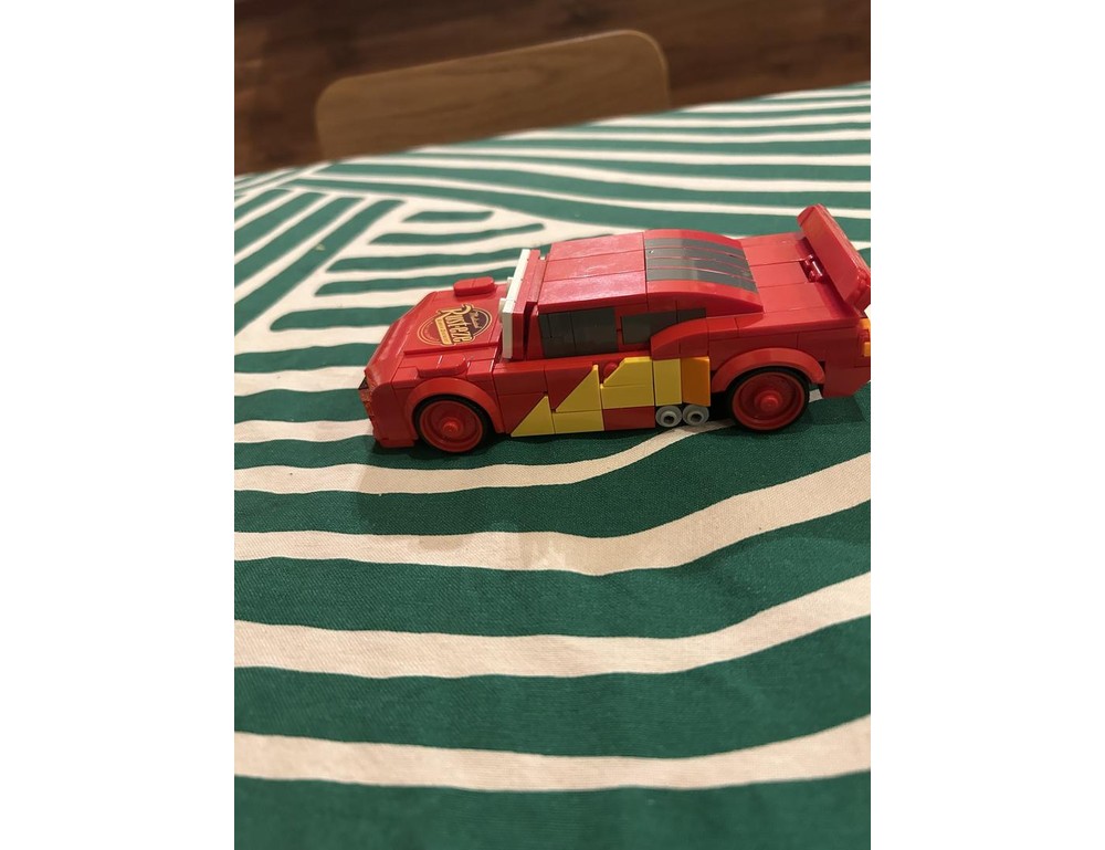 LEGO MOC-222858 Lightning McQueen by JW_Buildsnz | Rebrickable - Build ...