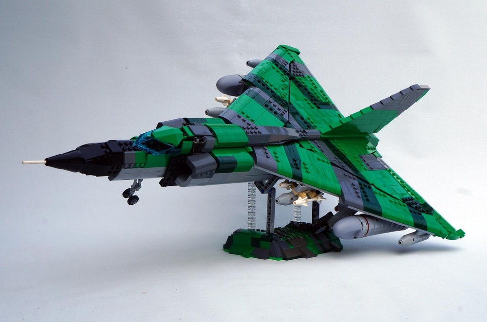 LEGO MOC Avro Arrow CF-105 by Paulmanaitor | Rebrickable - Build with LEGO