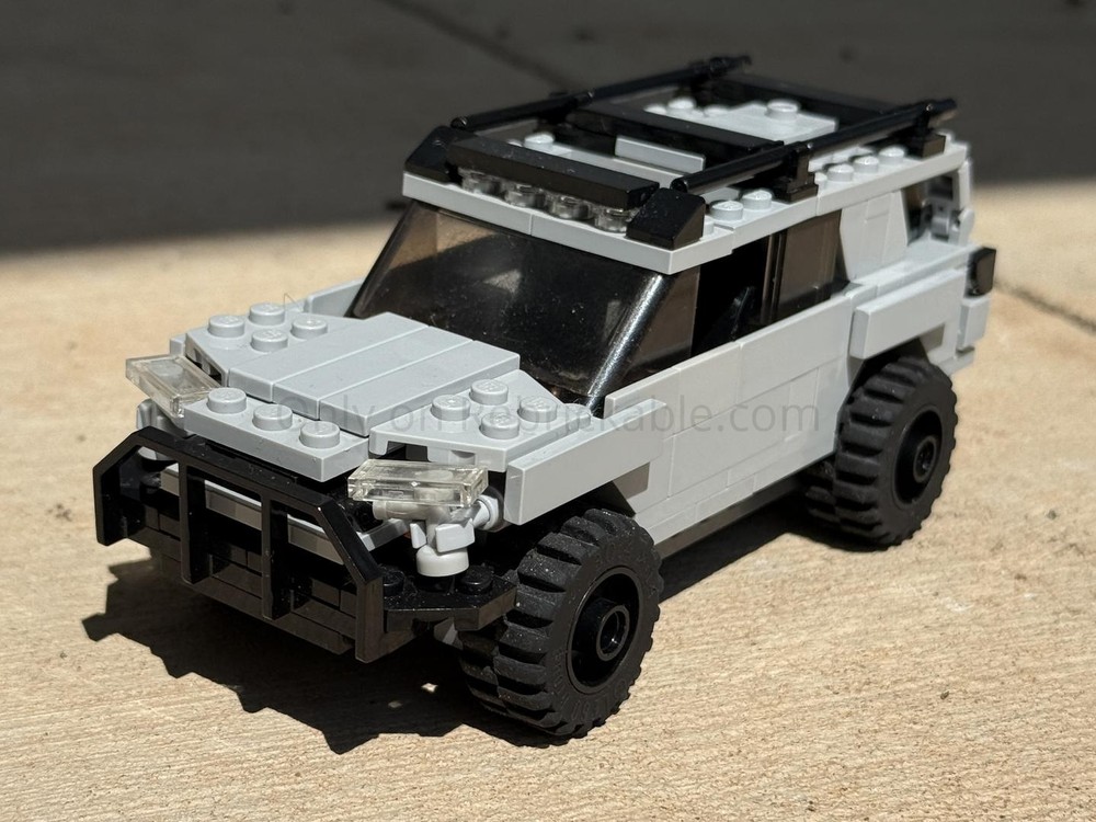 LEGO MOC 5th gen 4runner (7-wide) by Turbo8702 | Rebrickable - Build ...