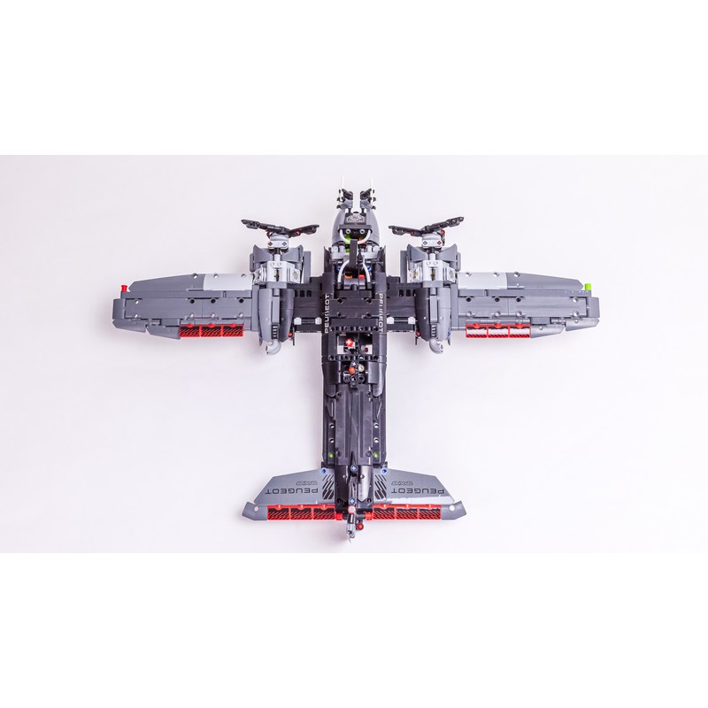 LEGO MOC Twin-Engine Multirole Combat Airplane (42156 Peugeot 9X8 Le ...