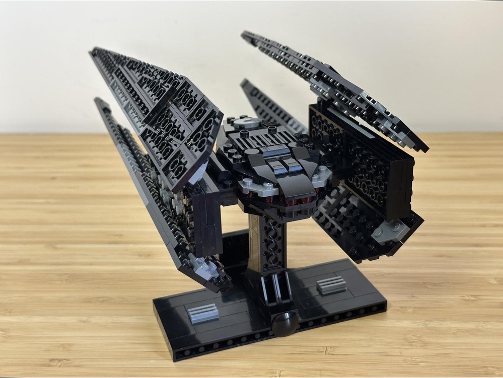 LEGO MOC-223368 Kylo's TIE Silencer Midi-Scale - Alternate Build of ...