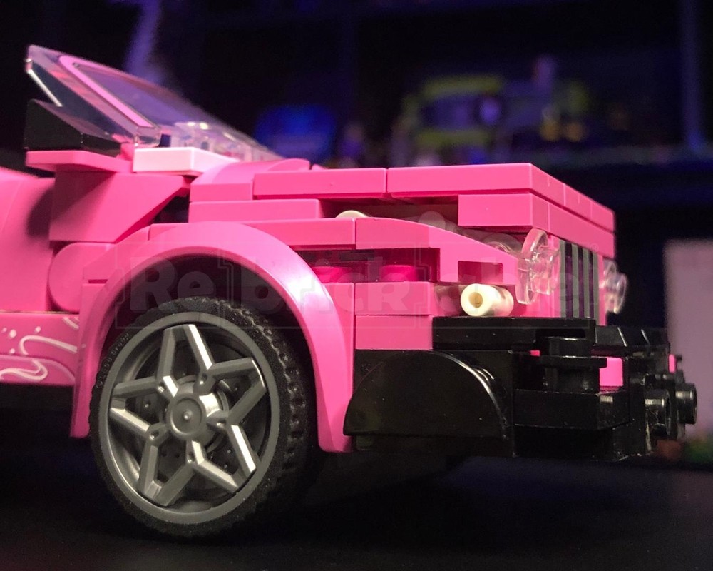 LEGO MOC Suki's Jeep (77241 S2000 alt-build) by MadDadBricks ...