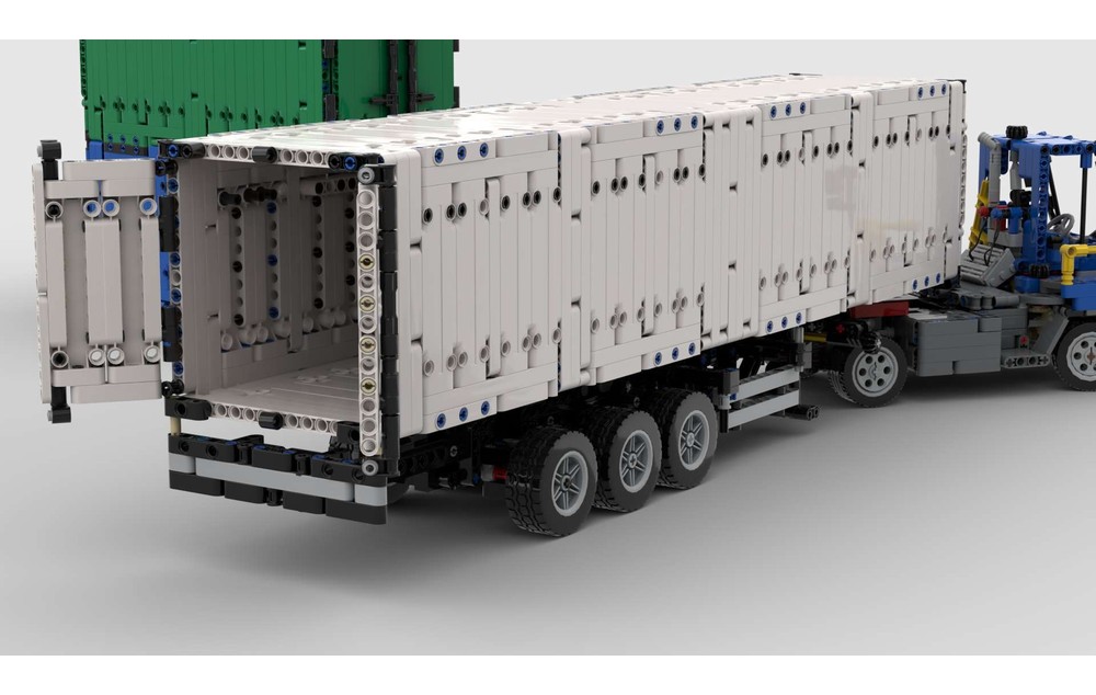 LEGO MOC-223918 20 ft shipping container 1:21 by crazy_technic ...