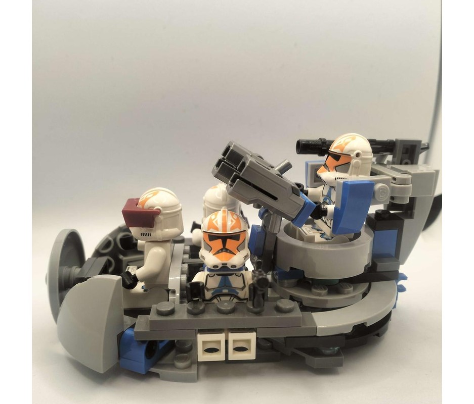 LEGO MOC 332nd Light Assault Tank by hoh | Rebrickable - Build with LEGO