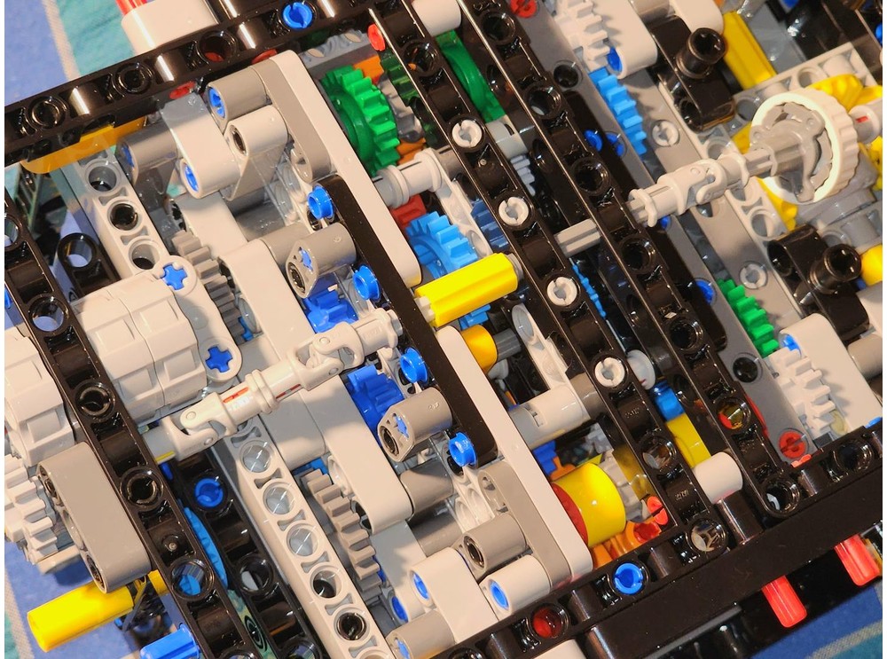 LEGO MOC Pimp My Pimped McLaren by GrizzlyBearAdams | Rebrickable ...