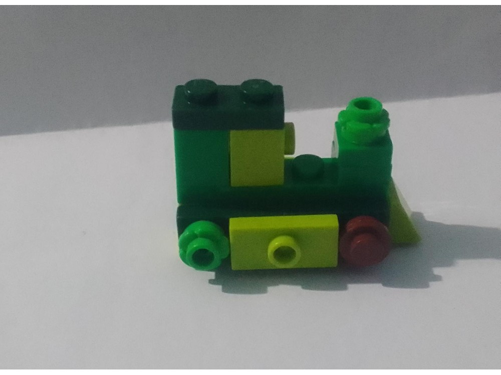 LEGO MOC-224372 Mini Train by HotRod95 | Rebrickable - Build with LEGO