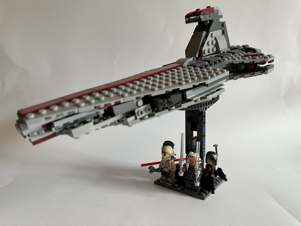 LEGO MOC Venator-Class Republic Cruiser - Ahsoka Tano's T-6 Shuttle ...