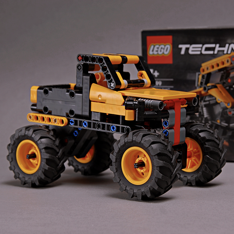 LEGO MOC 42199 Monster Pickup by Keep On Bricking | Rebrickable - Build ...