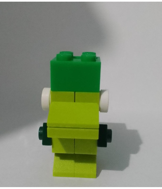 LEGO MOC-224951 Green Mini Rooster by HotRod95 | Rebrickable - Build ...